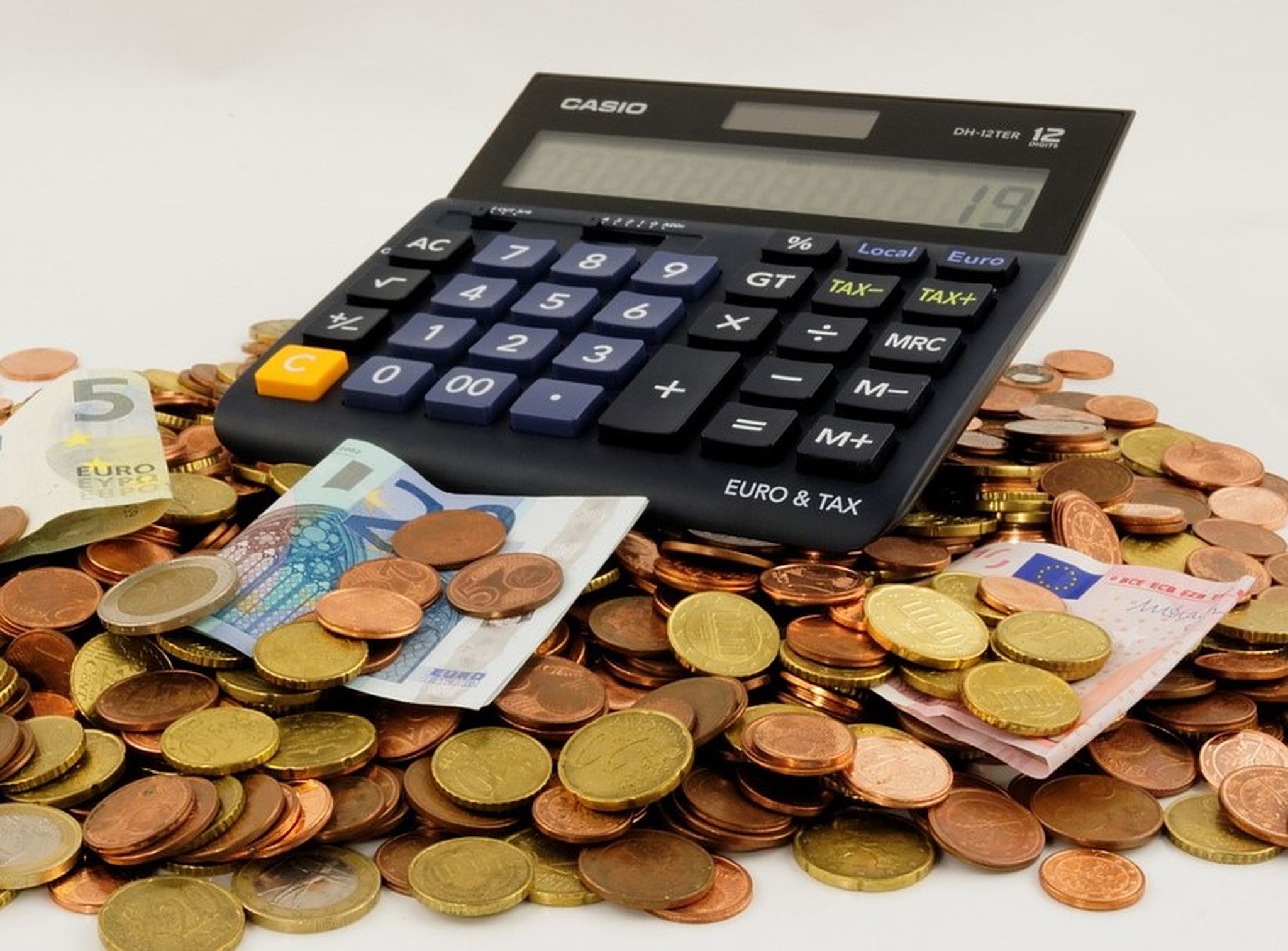 Los intereses bancarios: qué son, cómo funcionan y cuántos tipos existen