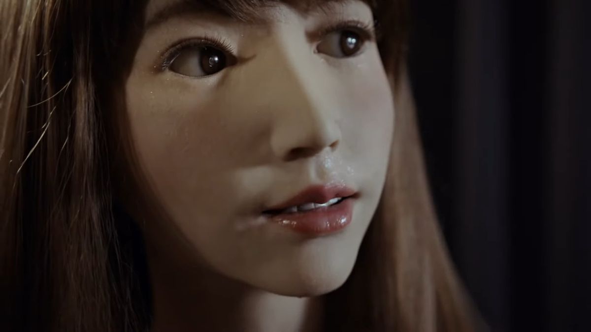 Erica, la robot entrenada para reírse como un humano