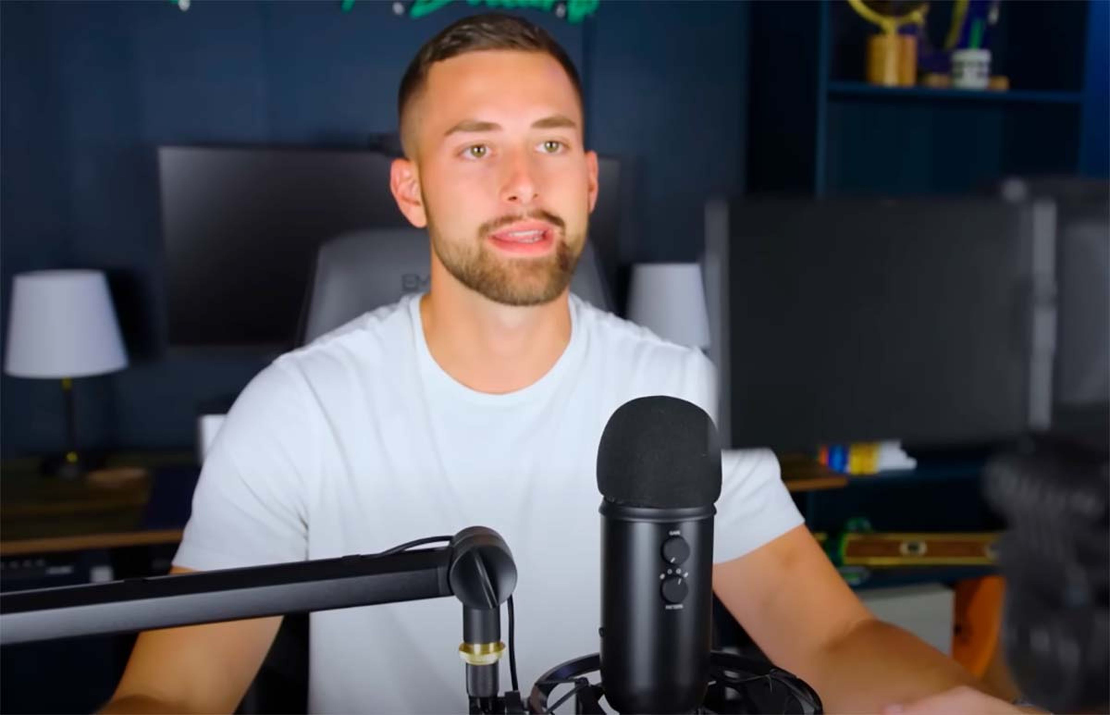 Este hombre de 28 años gana 189.800 euros al año trabajando solo 3,5 ...