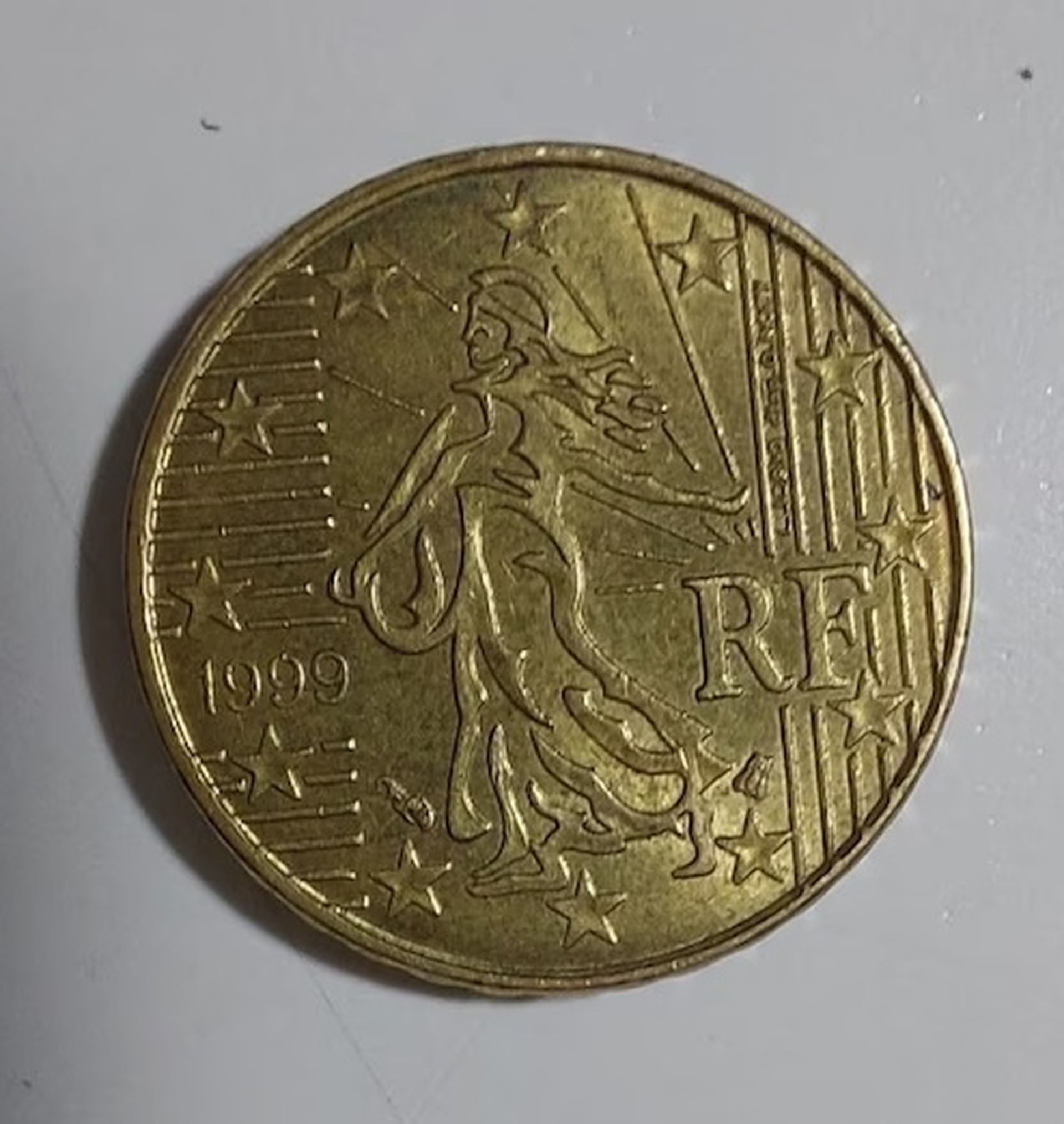 Estas son las fotos de las monedas de 10 céntimos con las que puedes ...