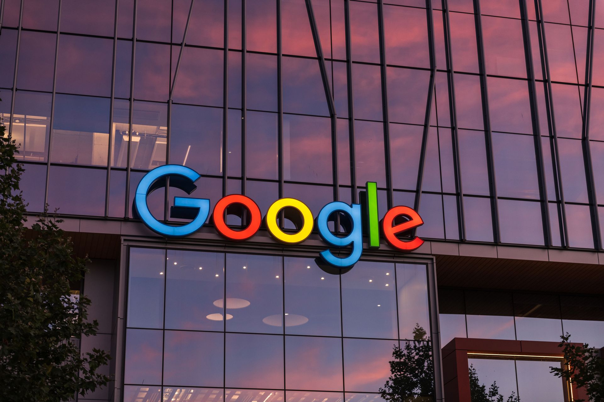 Alphabet, matriz de Google, dispara su beneficio un 46% gracias a la ...